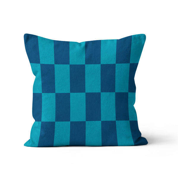 Checkered cushion in azure blue – Sorbet Dreams