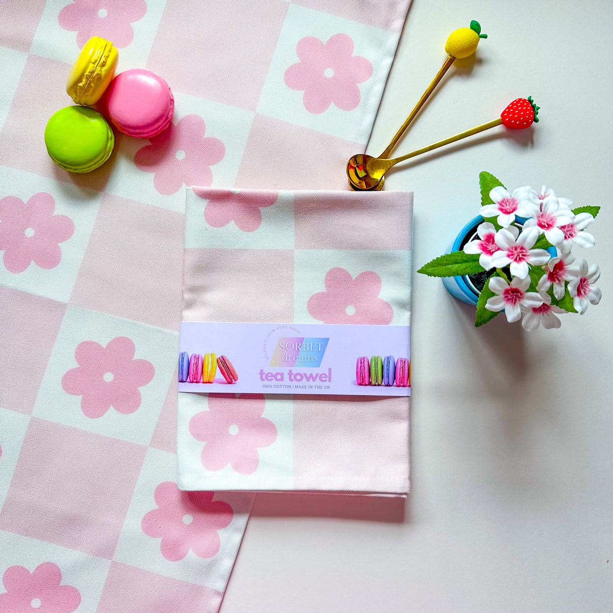 ‘Daisy Dreams’ pink daisy checkered tea towel | pastel kitchen towel ...